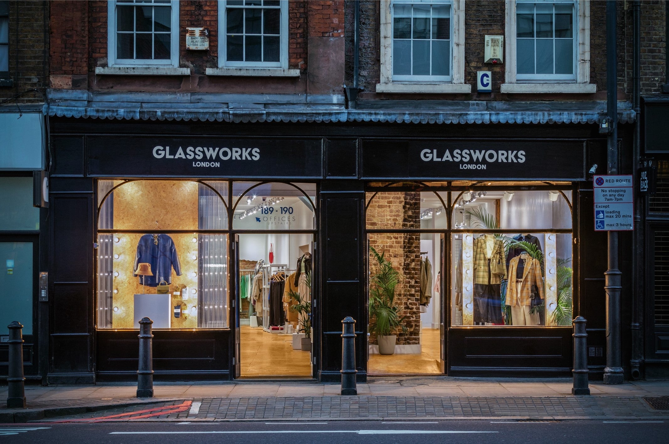 GLASSWORKS LONDON - Our Story – Glassworks London