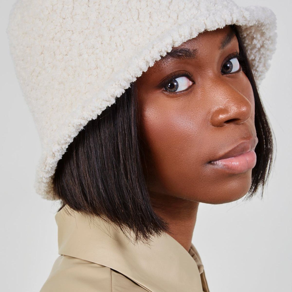 Ivory boucle bell shaped bucket hat | Glassworks London